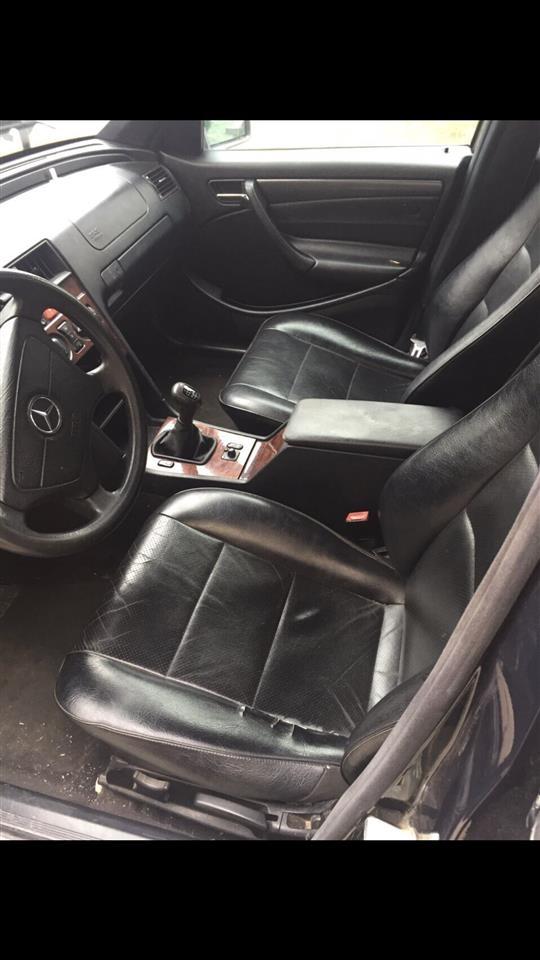 Mercedes Per Pjese Fushë Kosovë