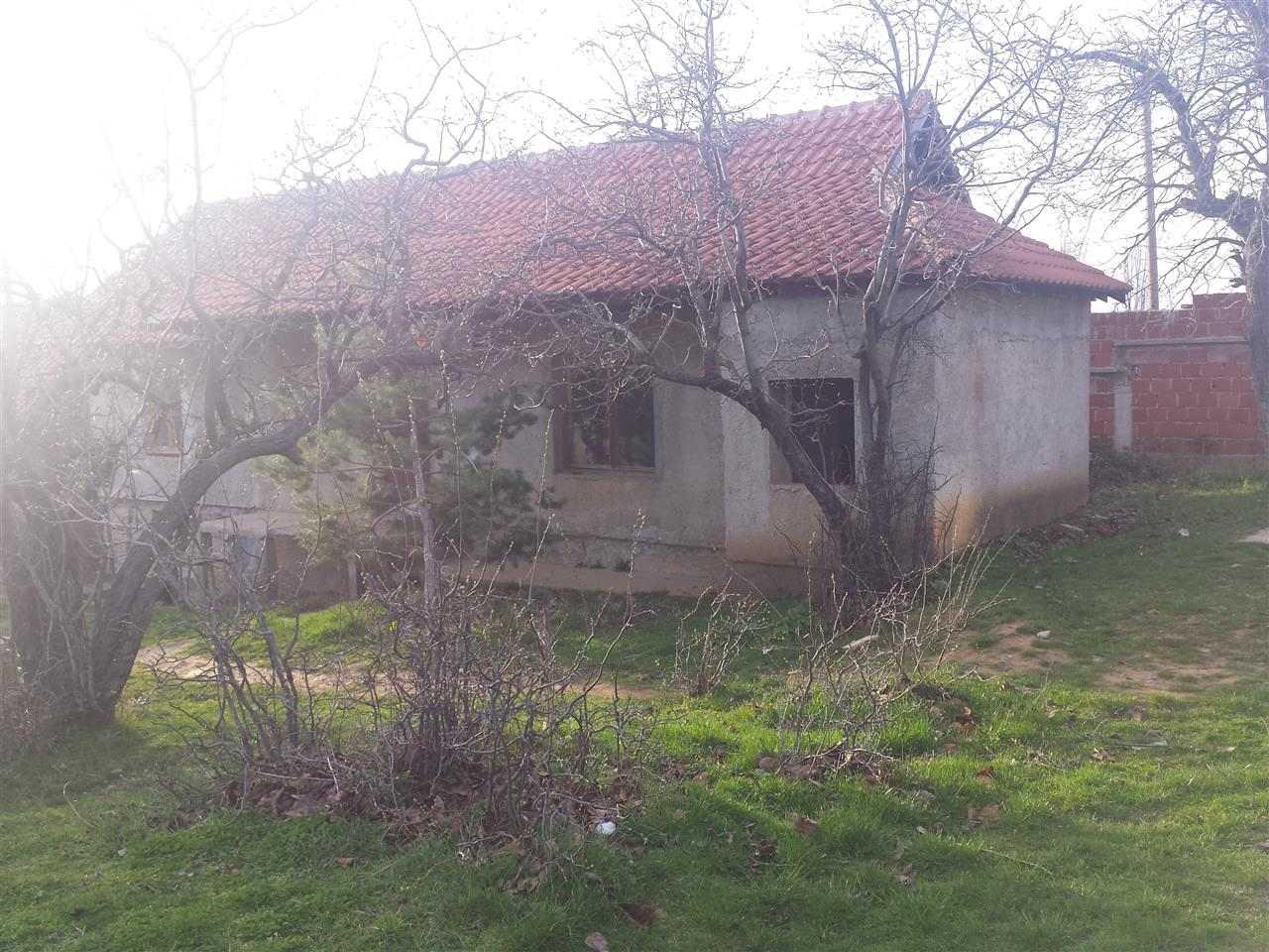 Kulmi Komplet Me Tjegulla Dhe Traj Drenas